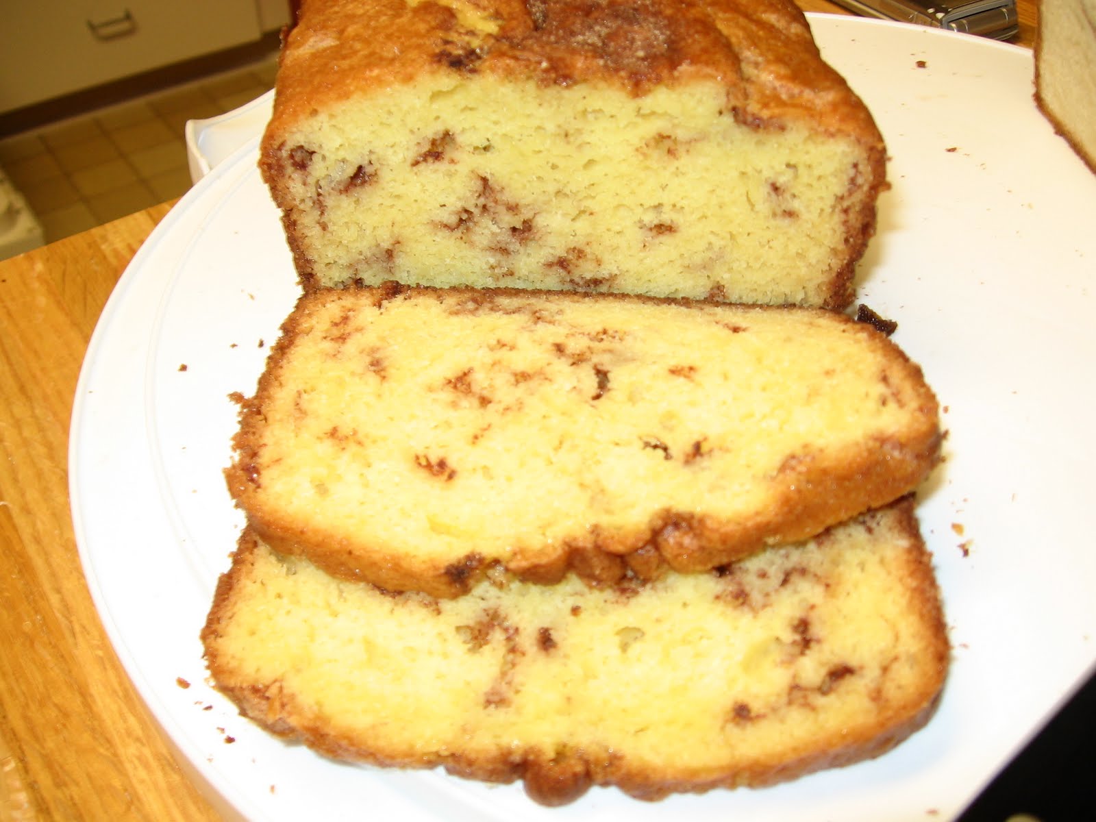Someone's in the Kitchen with Brina...: Cinnamon Amish Friendship Bread ...