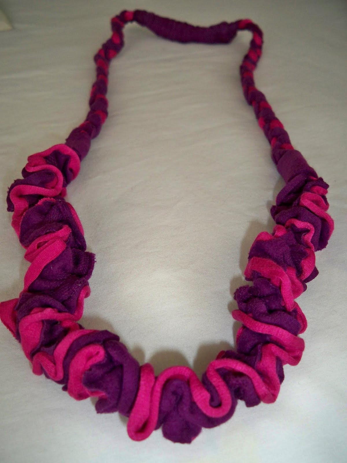 -* SiSa HuAsi *-: collares de tela