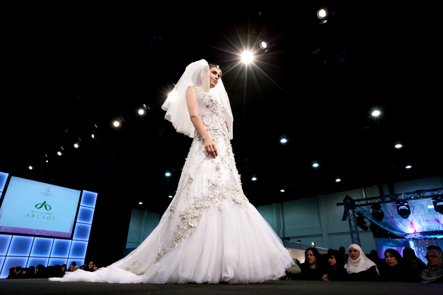 The Mazuona: [Press Release] FASHIONISTAS GO GAGA OVER EDIBLE FASHION ...