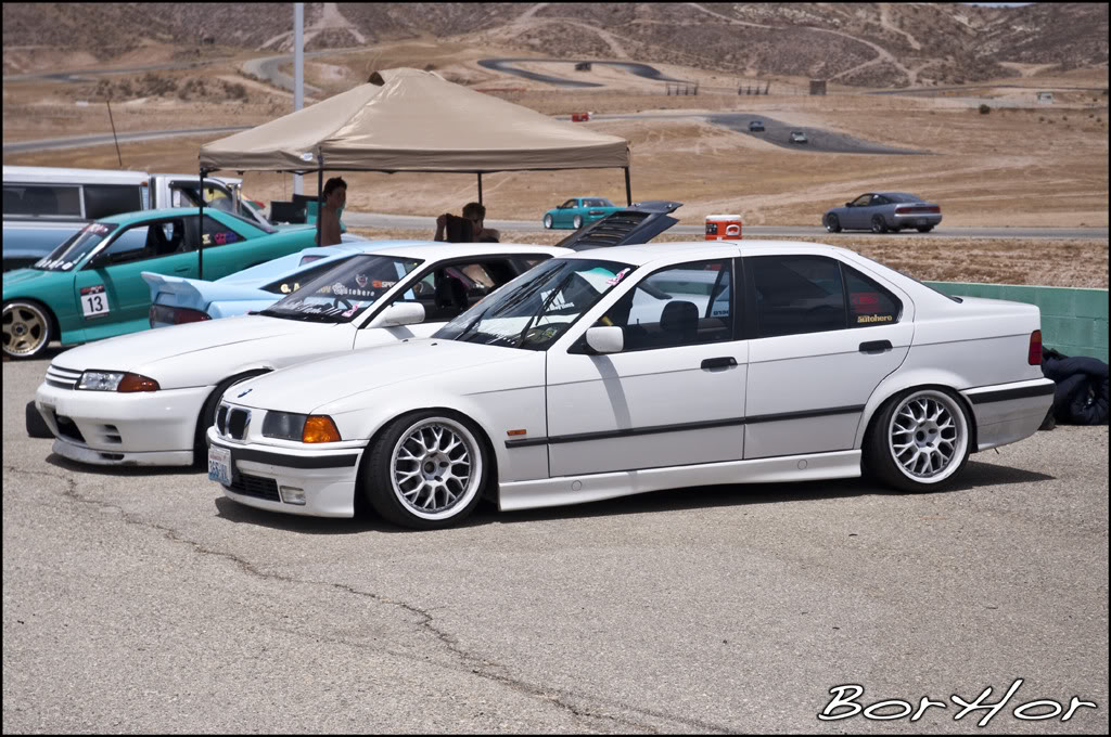 SUPERTERRIFICHAPPYCAR: Stern Wheels