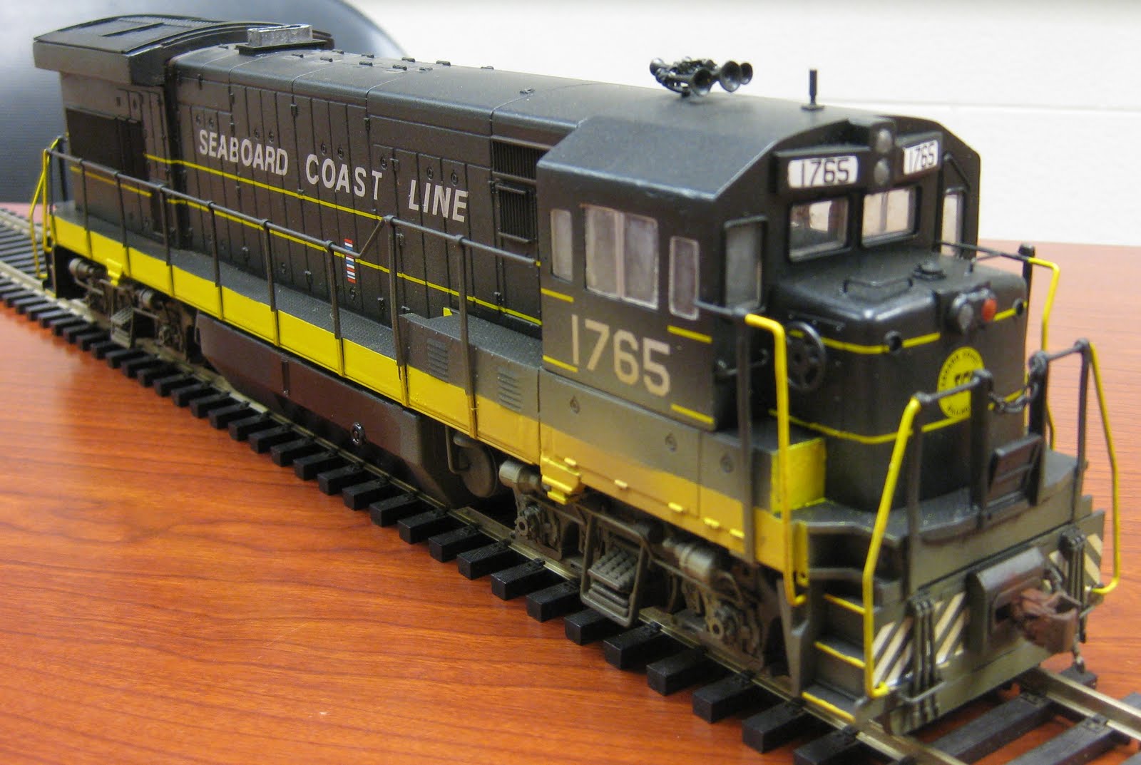 David's O Scale Blog: SCL U36B 1765