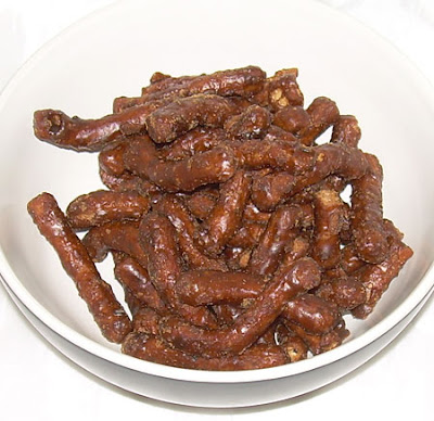 Japanese Snack Reviews: Karinto