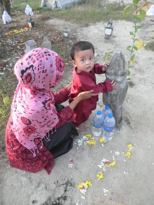 CATATAN SI MERAH SILU: Al-Rasyid berhari raya : Sedikit bab politik dan ...