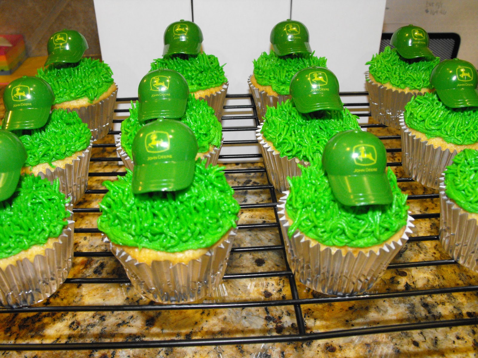 AJ's Cupcakes: John Deere Birthday Cupcakes!