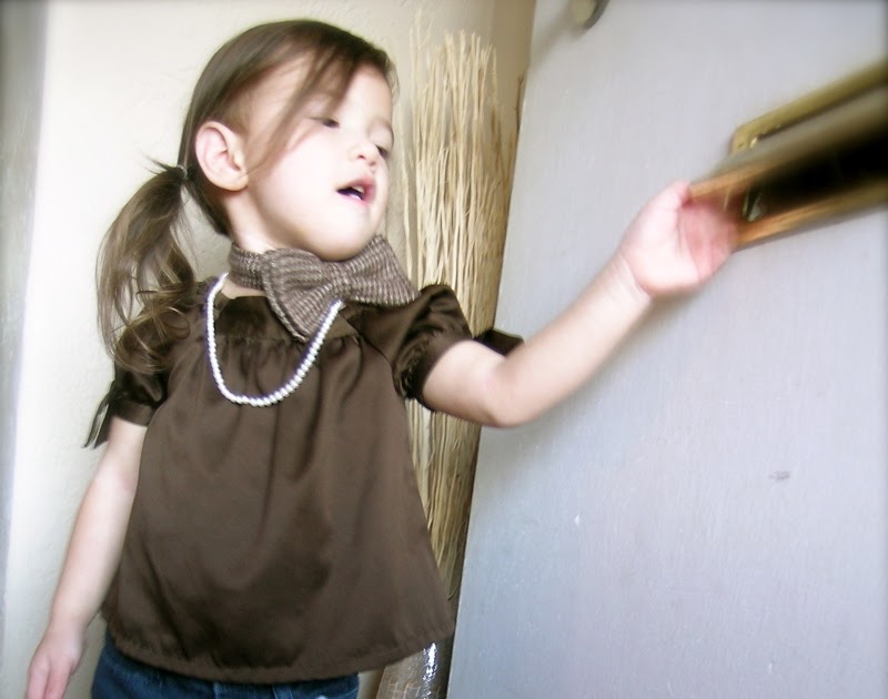 Little Bow Tie Tutorial