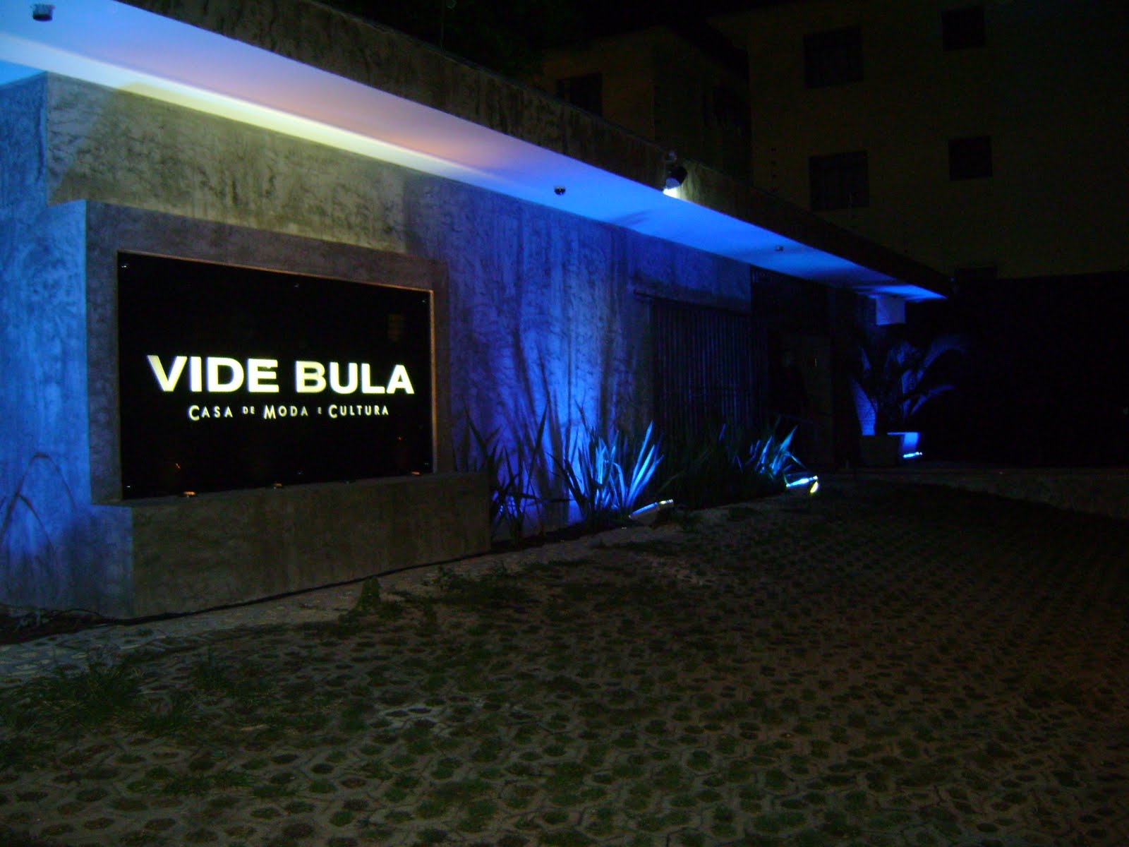 JAF FASHION TREND: Coquetel Casa de Moda e Cultura Vide Bula