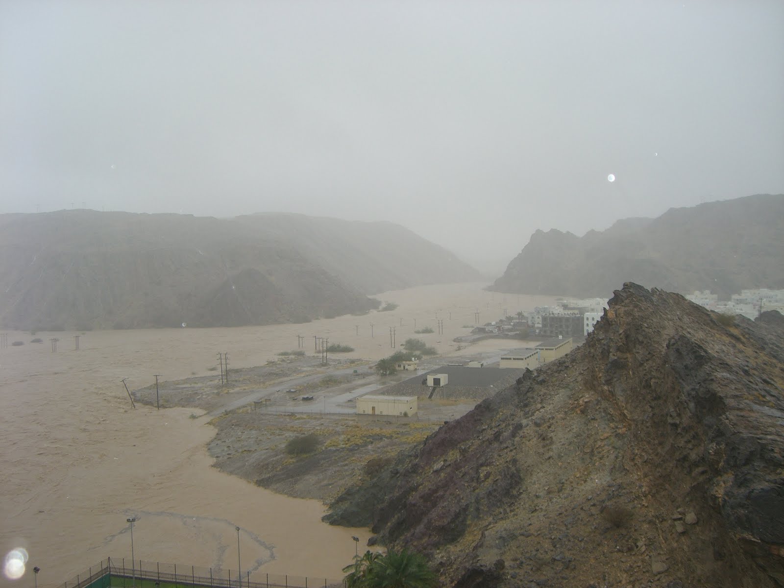 A Safe Harbour: Remembering 'Gonu', as we remain concerned about ...