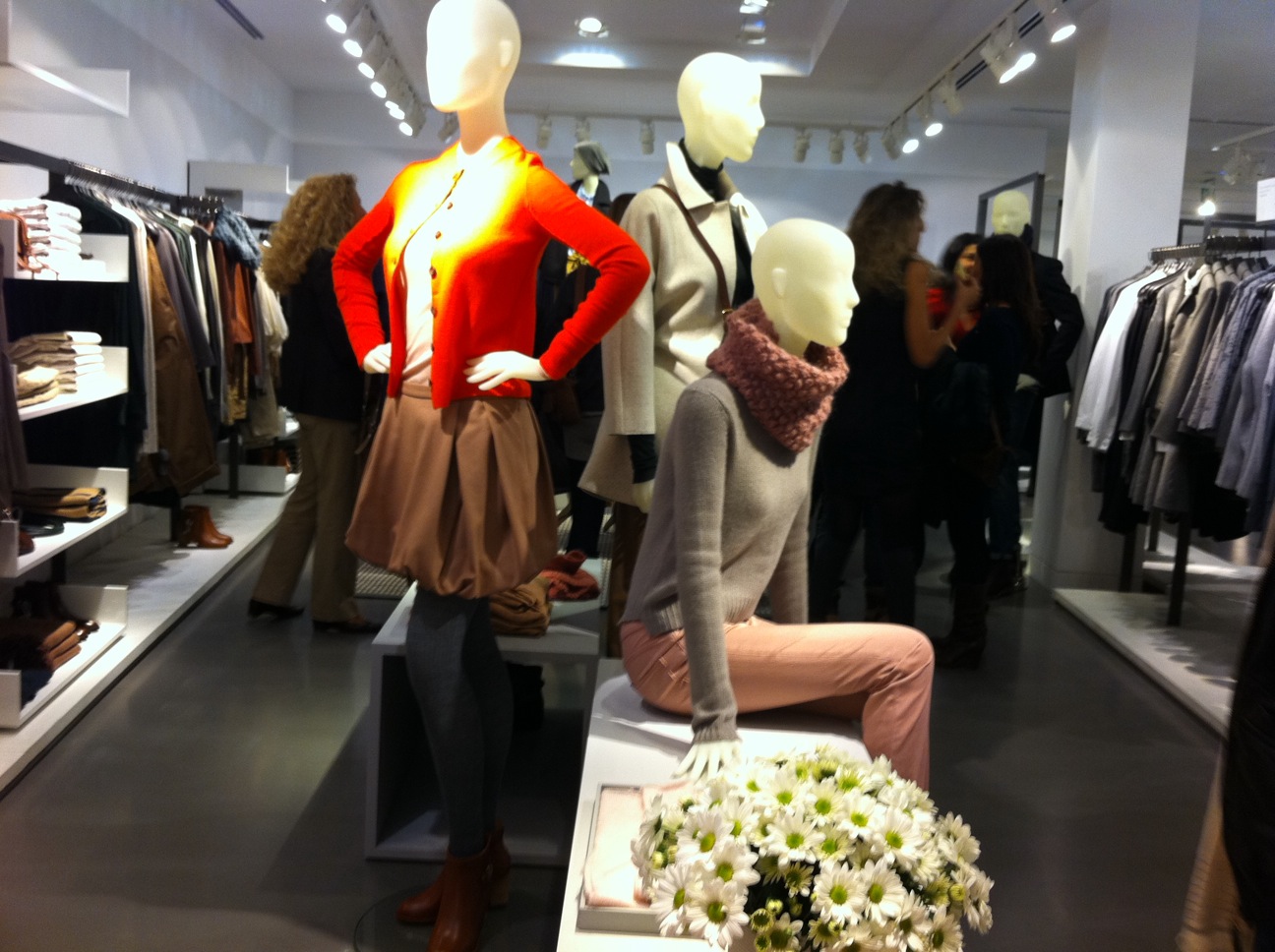 C.O.S Collection of Style ¡YA EN VALENCIA! - Así es la Moda