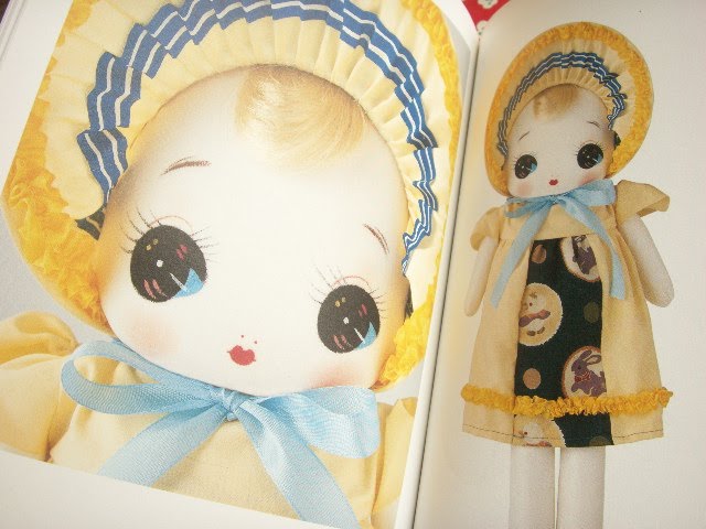 Kawaii Japan: Kawaii Japanese Bunka Dolls Book with Pattern Paper