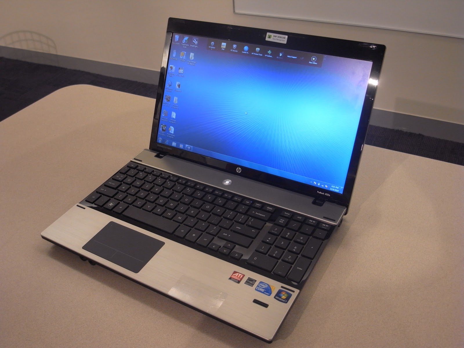 詭辯老輸執書日記簿: HP 2010聖誕新品發佈會~~~