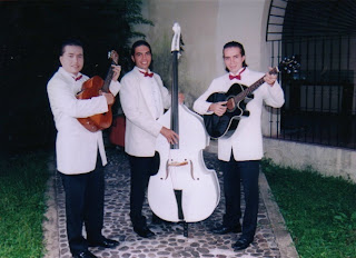 LOS CARRILLO: TRAYECTORIA MUSICAL DE LOS CARRILLO