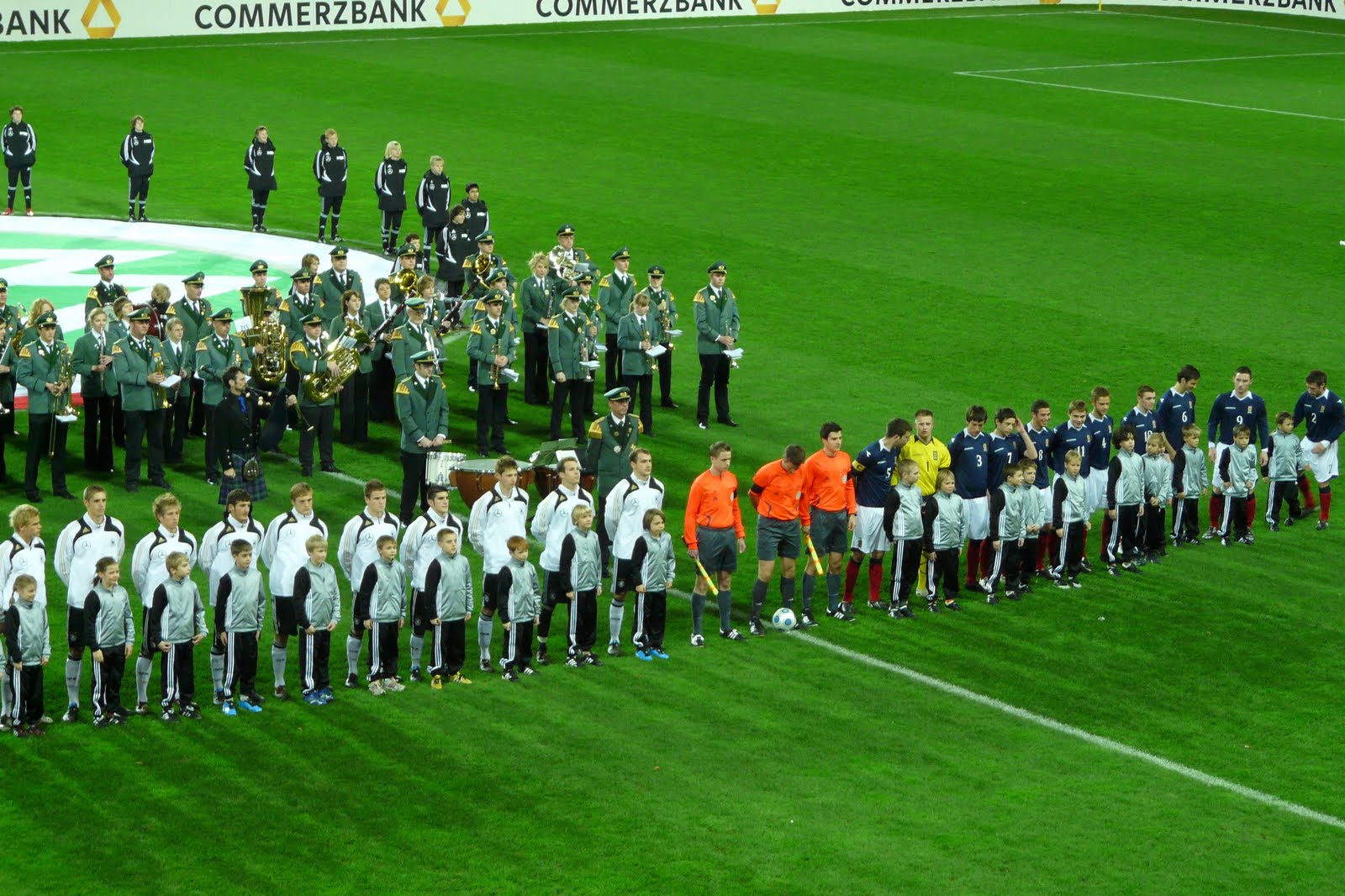 Groundhopper 2000 : Germany U19 v Scotland U19