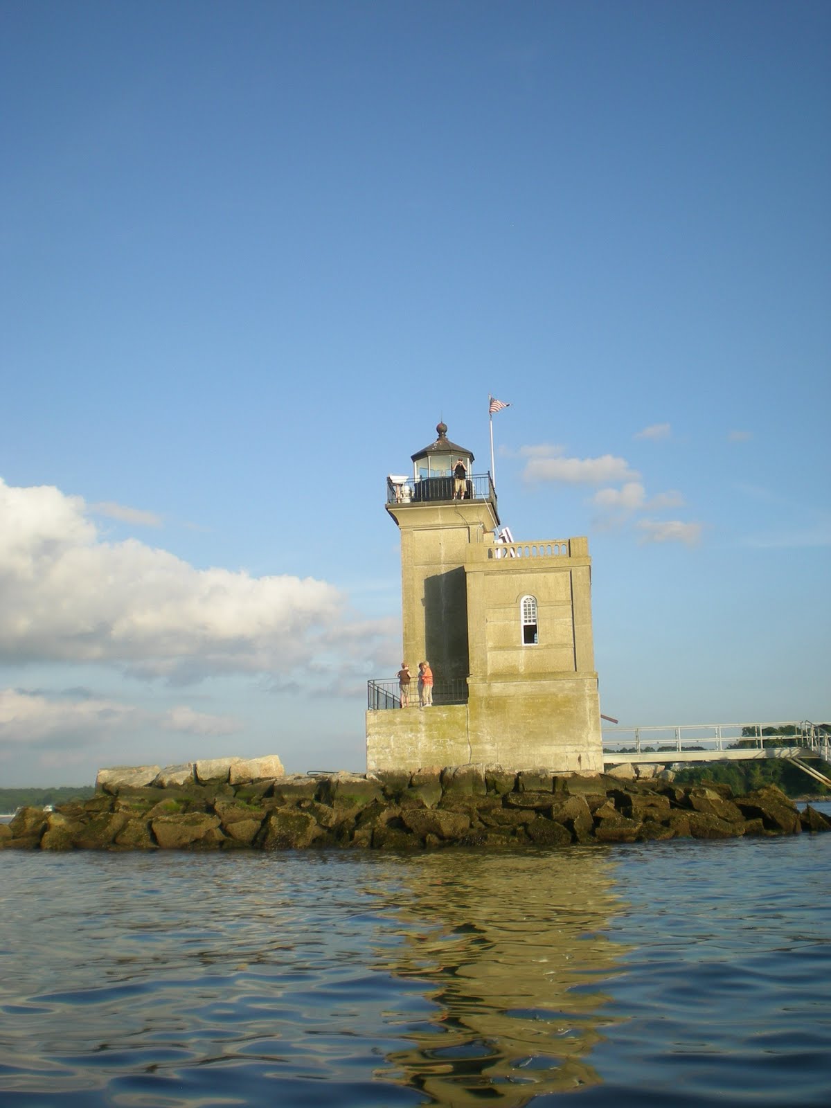 Jarvis House: Huntington Harbor Lighthouse