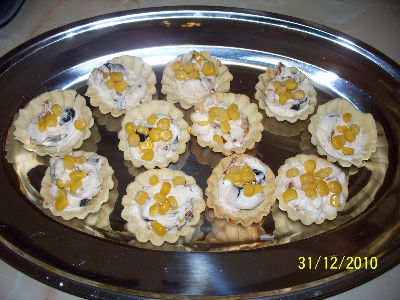 torturi si prajituri romanesti londra Daniela : APERITIVE, GUSTARI RECI