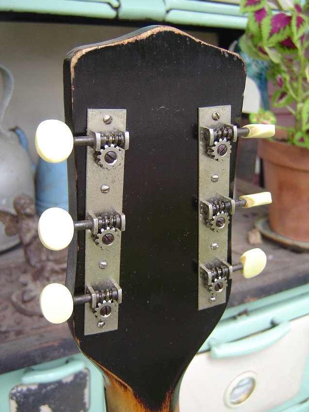 c.1939 Harmony-built "Marwin Star" Archtop Guitar