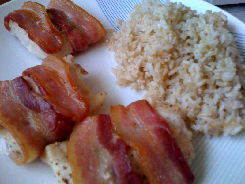 Bacon Wrapped Chicken with Brown Rice | No One Likes Crumbley Cookies