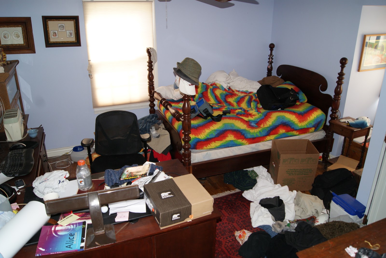 My House Cleaning Project: My Super Messy Bedroom! also my work area Part I