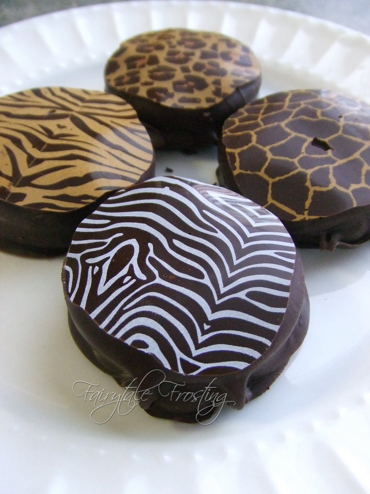 Fairytale Frosting: DIY: African Oreos