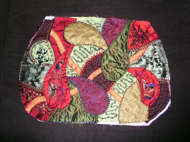 Discovering Textiles: Embroidered Crazy Patch Bag