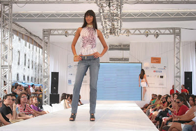 Modelos sobem à passarela do Moda Recife em dois dias de desfiles ...