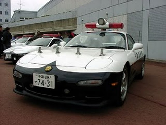 Technically Jurisprudence: High Performance Japanese Police Cars and ...