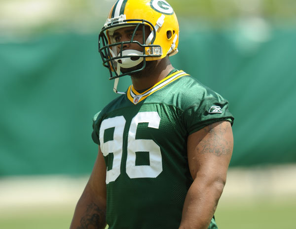 ~* LOYALTY AND ROYALTY*~: MIKE NEAL OF MERRILLVILLE INDIANA SIGNS TO ...