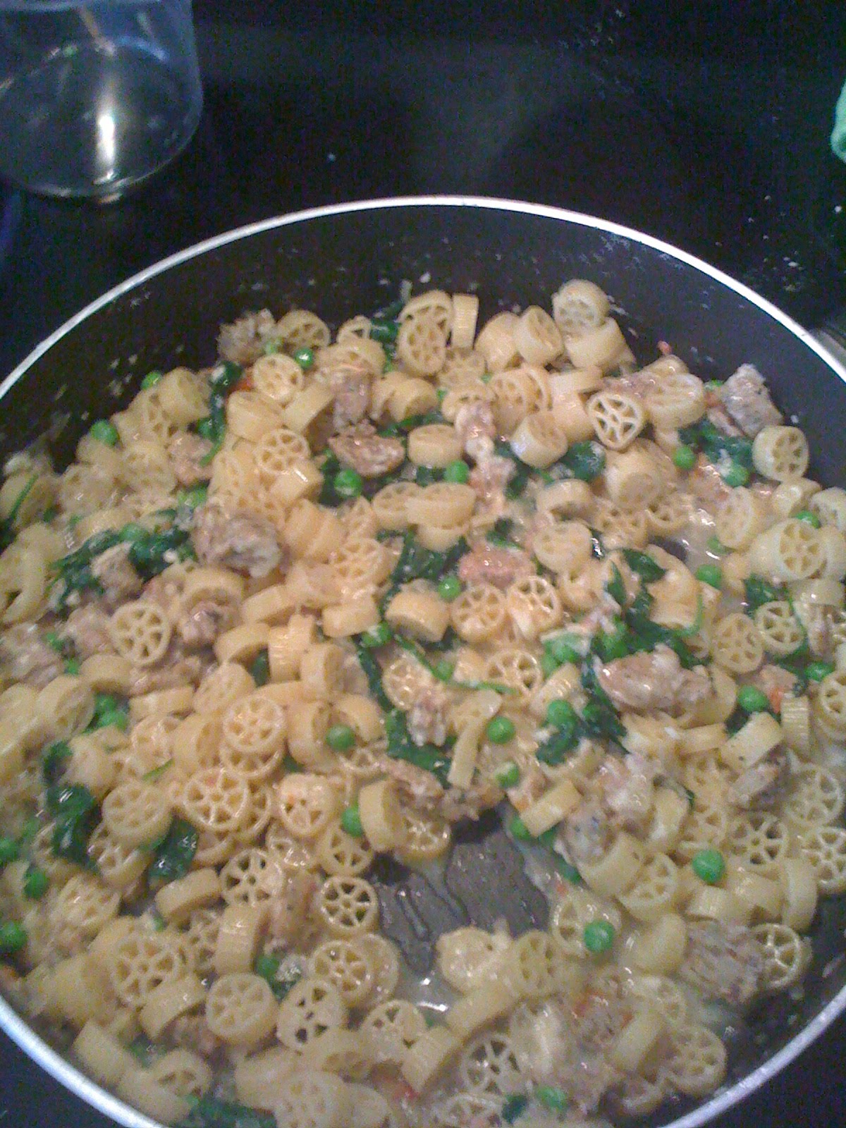 Sneaky Mommy Secrets: Skillet Wagon Wheel Pasta
