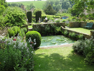 European Adventures: Quintessentially Cute Cotswolds