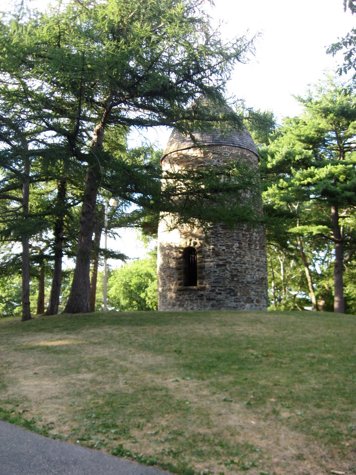 NEW ENGLAND FOLKLORE: Somerville's Haunted Mill
