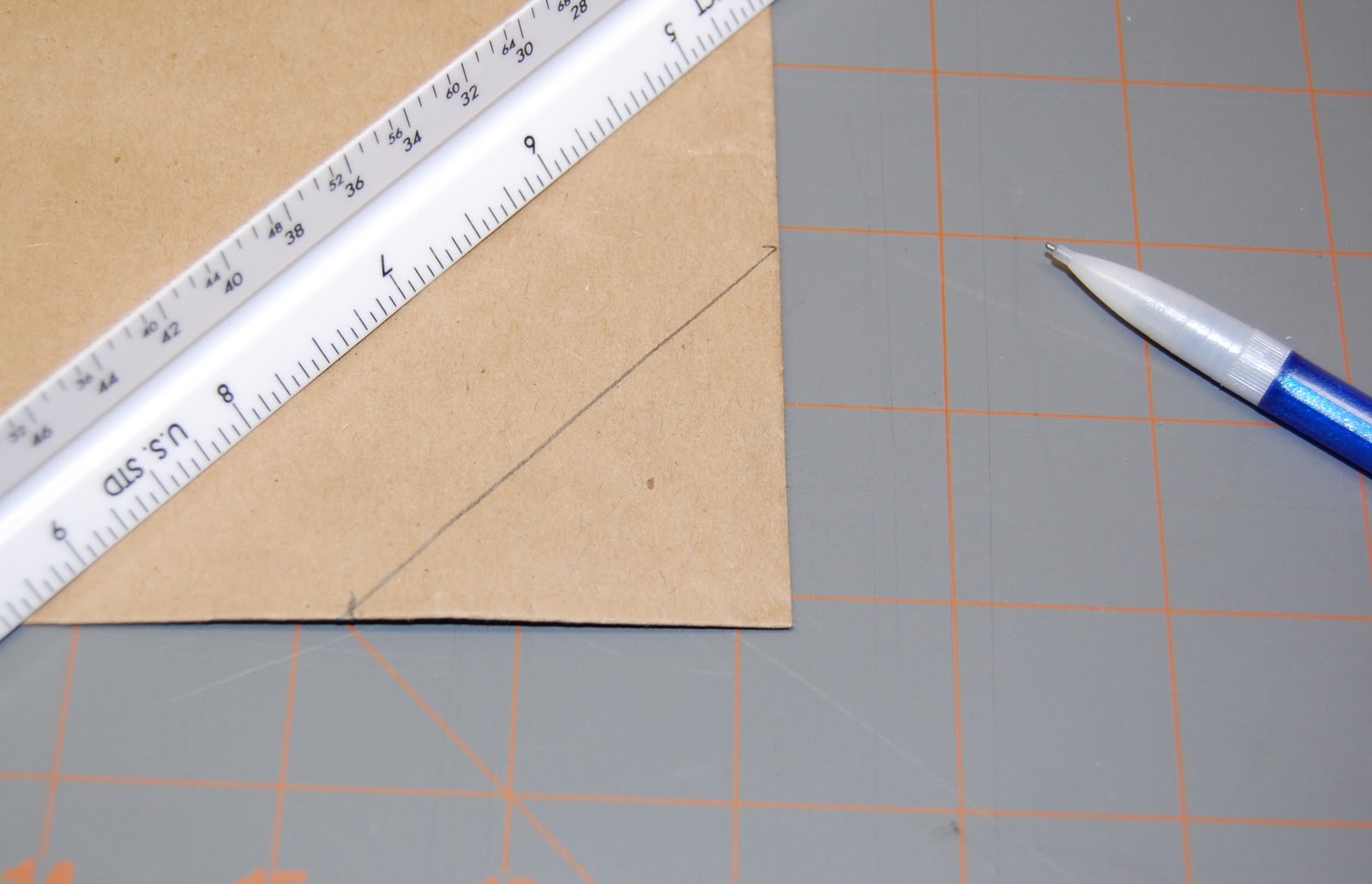 Whatever Dee-Dee wants, she's gonna get it: DIY Corner Book Mark ...