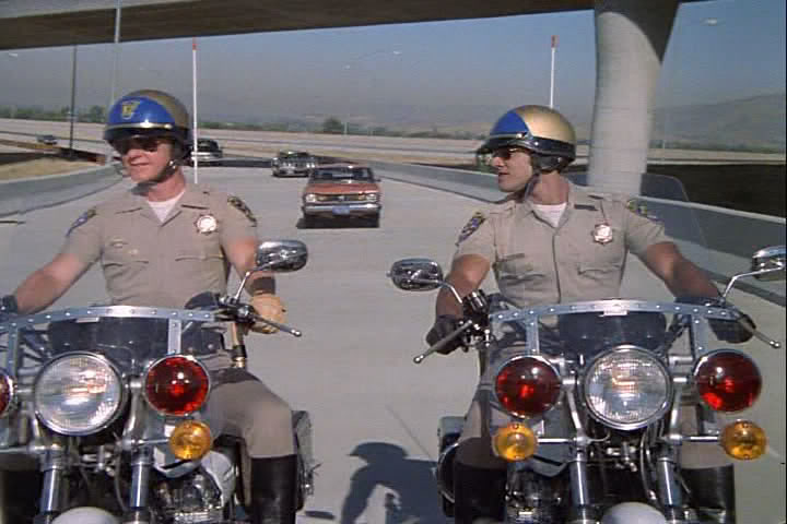 DE VOLTA À ANTOLÓGICA DÉCADA DE 80: CHIPS (1977)