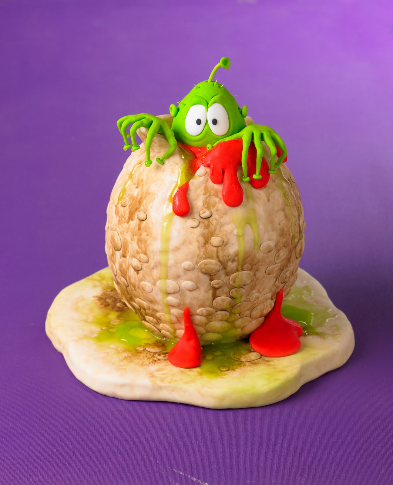 Cake Designer, Author and Tutor: Gorgeous & Gruesome Cakes for Children