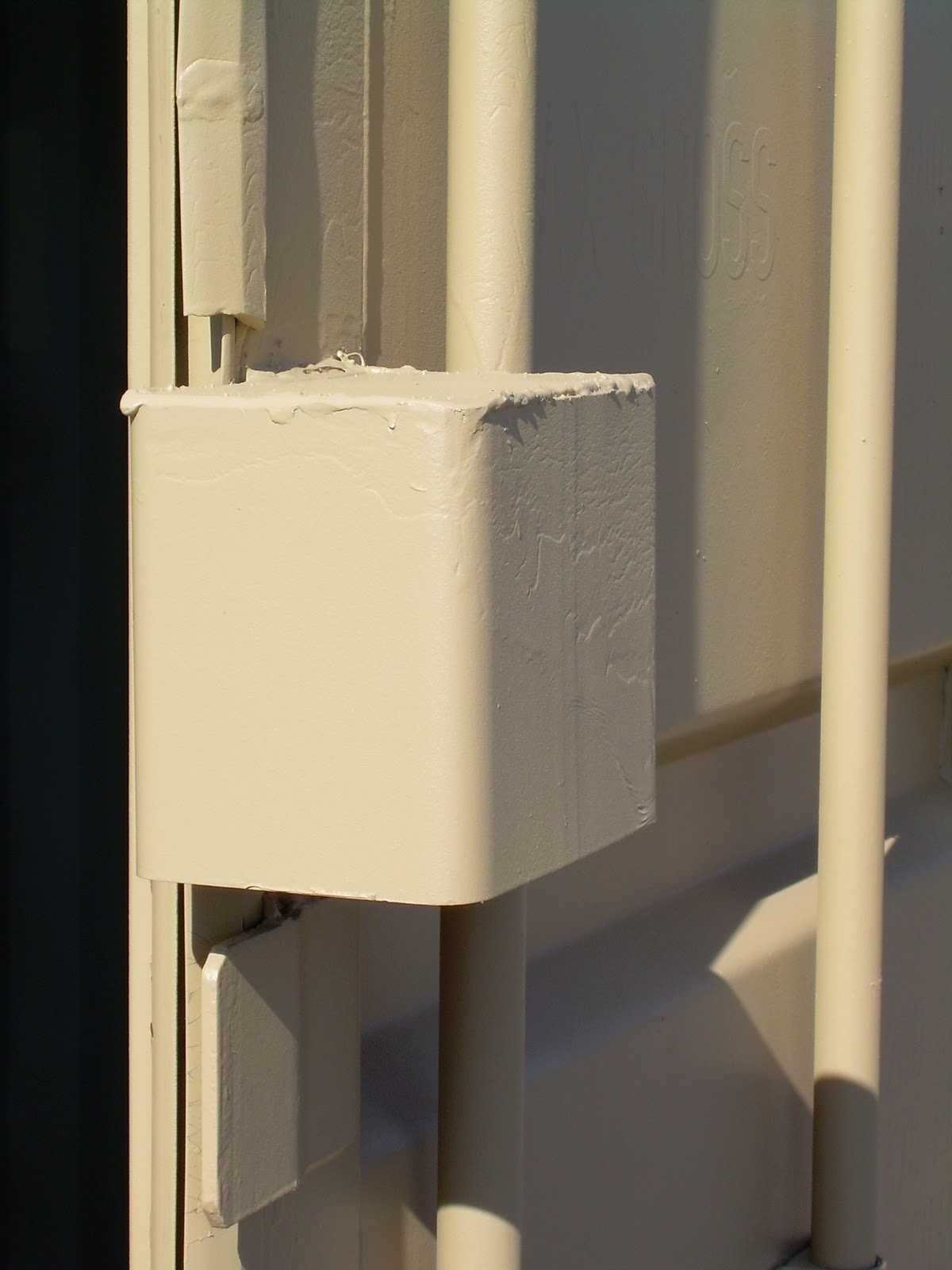 CONTAINER ZONE: Shipping Container Construction