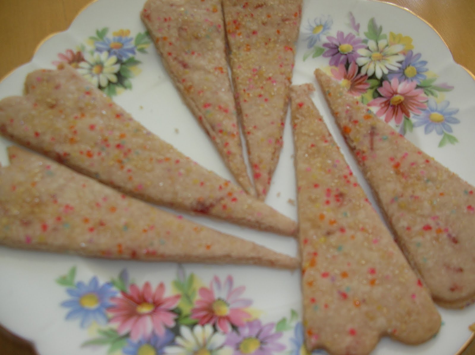 A Year of Cookies: Cookie Recipe #193 - Strawberry Shortbread Wedges