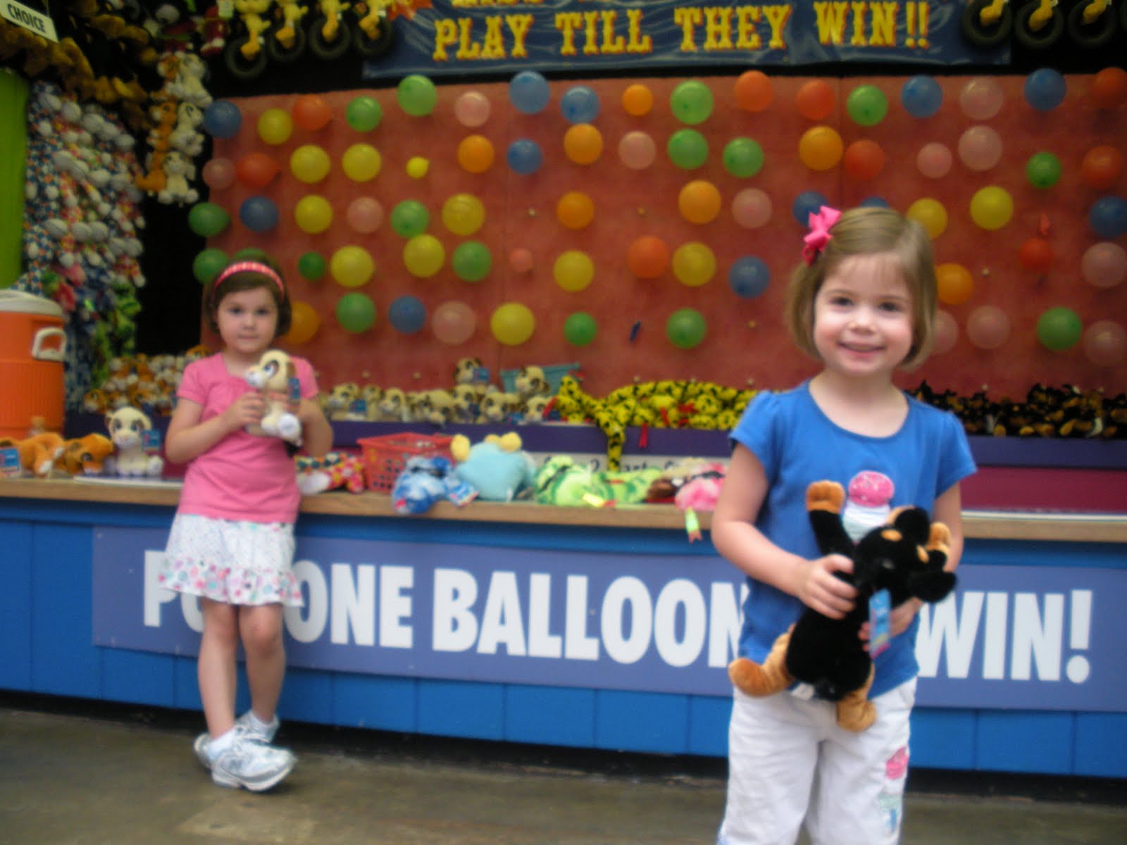 Foxham: Six Flags celebration after last day of school