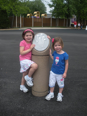 Foxham: Six Flags celebration after last day of school