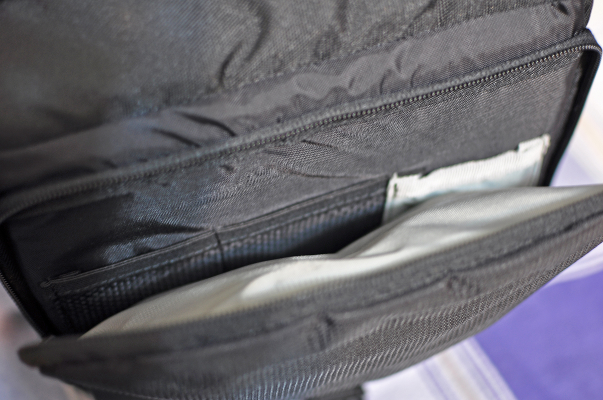 [開箱] Lowepro Rezo 170 AW 開箱文 - 相機旅圖