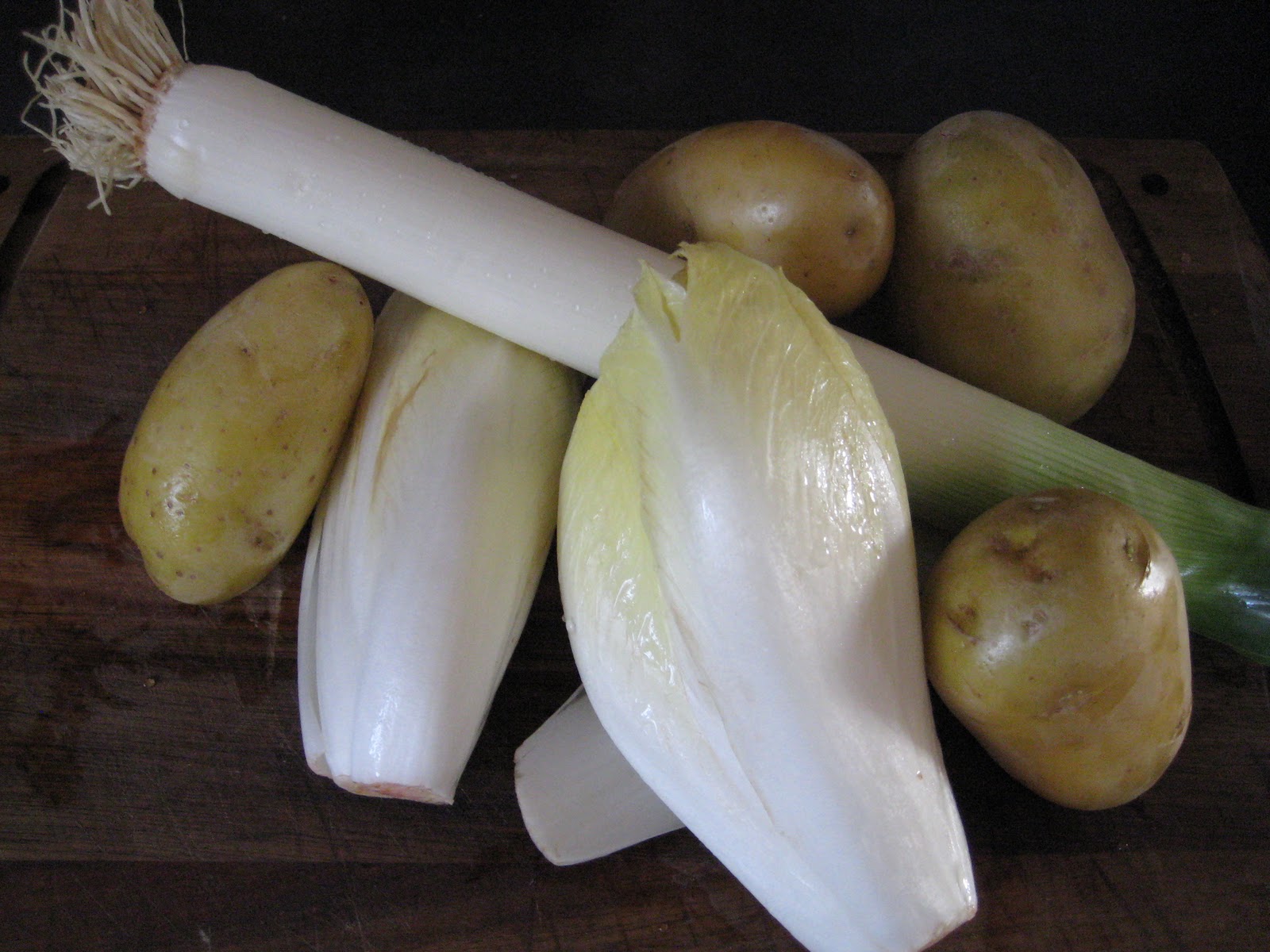 AIDAN LARSON: Seasonal Sunday--Endive, Leek & Potato Soup