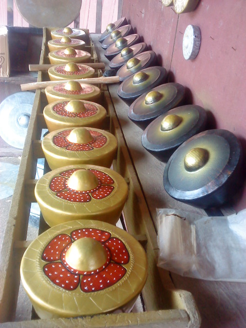 KaizenNET4us: ENGKERUMONG - Rafflesia Design