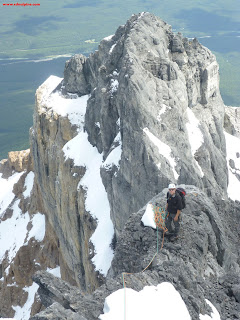 Canadian Rockies Alpine Guides: Mt. Temple - East Ridge (IV 5.7)