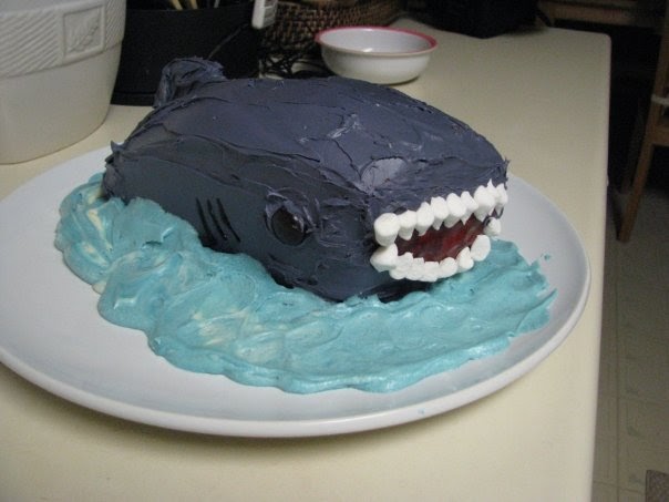 Purposeful Homemaking: Making Cakes