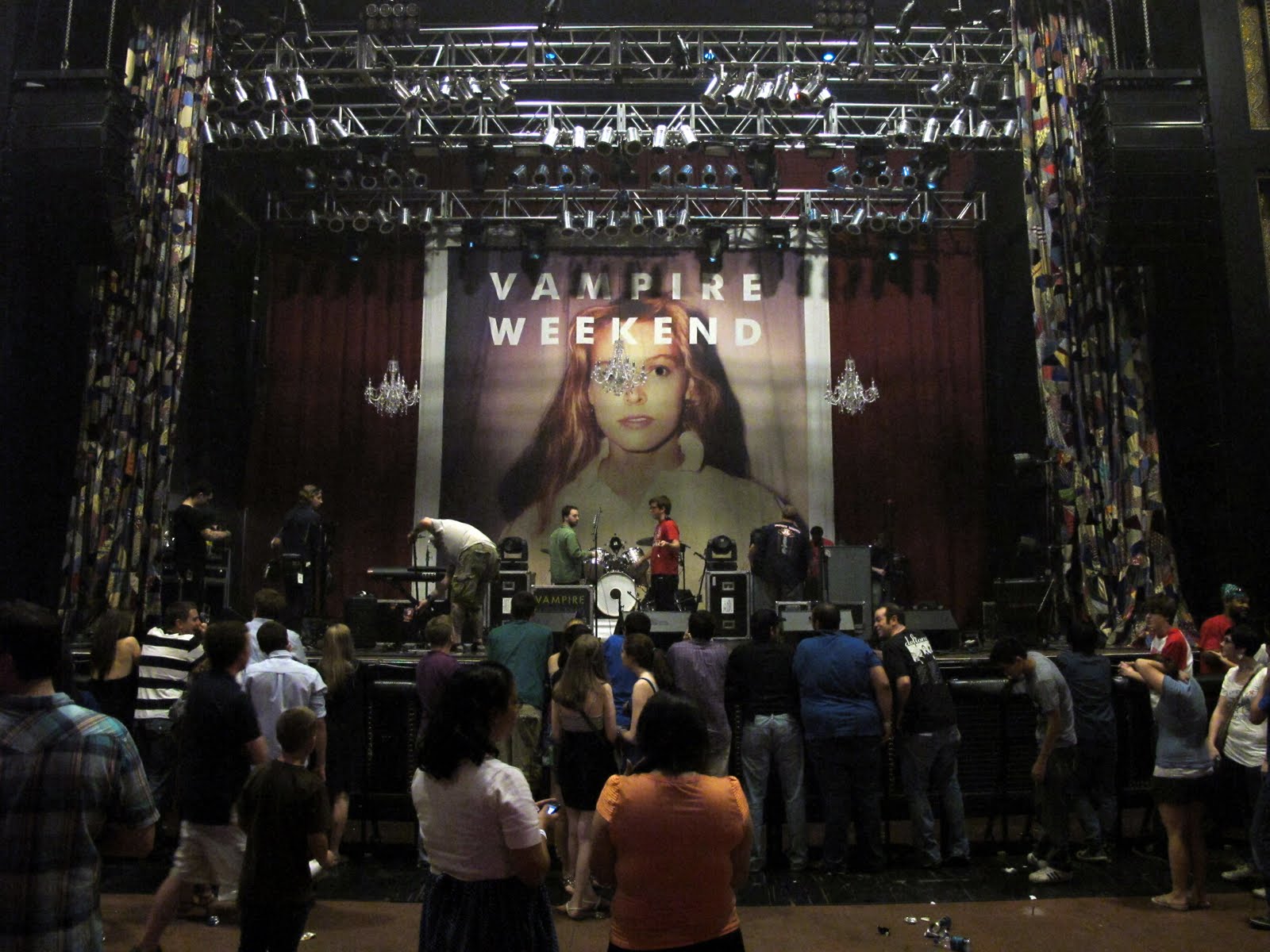 Nobody Cares What You Ate For Breakfast: Vampire Weekend in Dallas