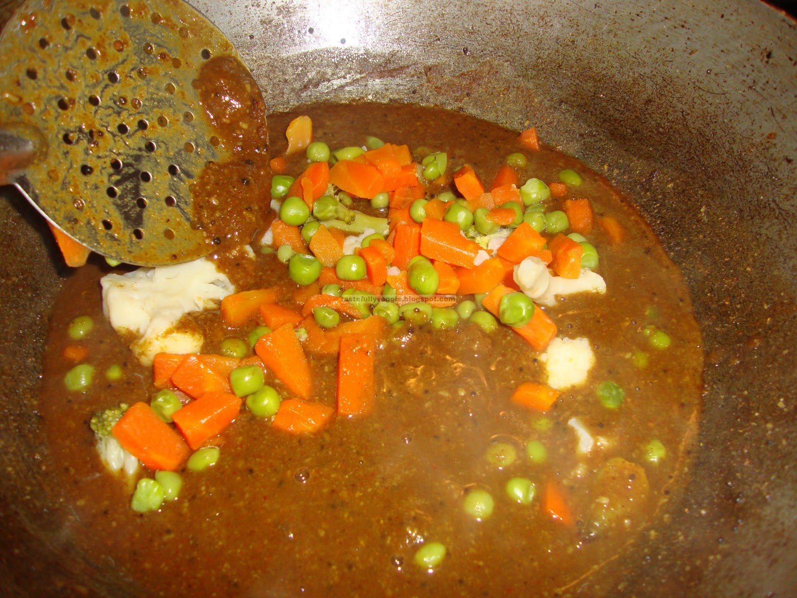 Tastefully Veggie ...: Bisibelabath