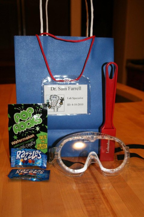 Grandma's Little Pearls: Science Lab Party