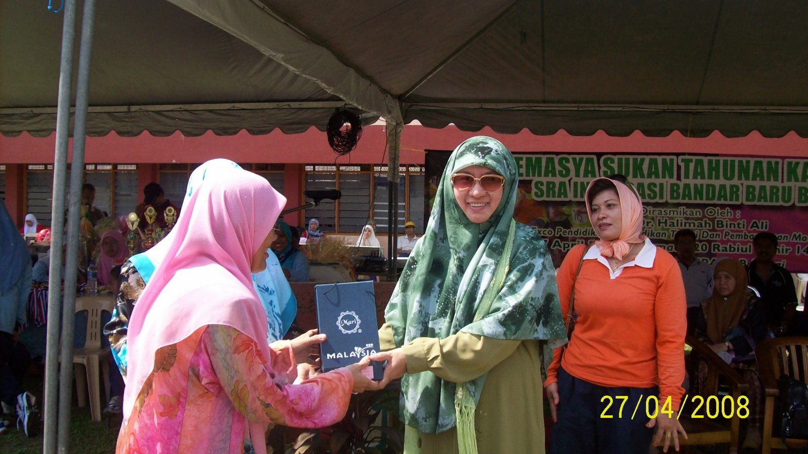 Aktiviti Exco pada 27/04/08: Temasya Sukan Tahunan SRAI BBB | N45 Dr ...