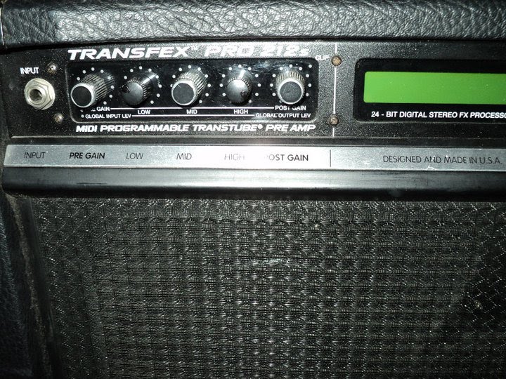 C.X Store .Compra y venta de instrumentos musicales: Amplificador ...