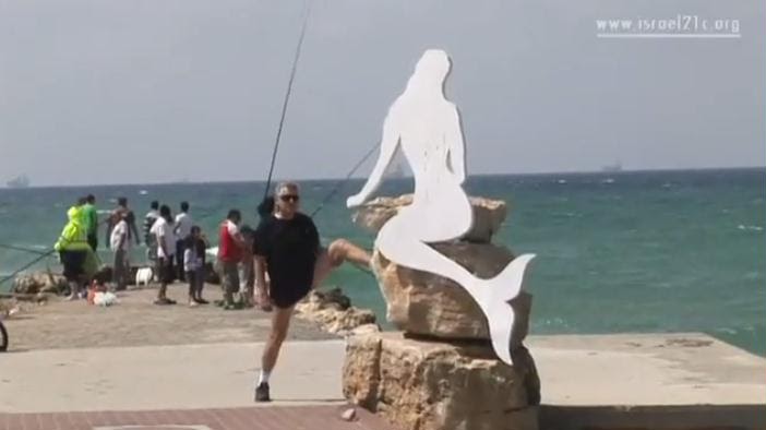 Jewish Humor Central: Mermaid Spotted Off Haifa Coast -- $1 Million ...