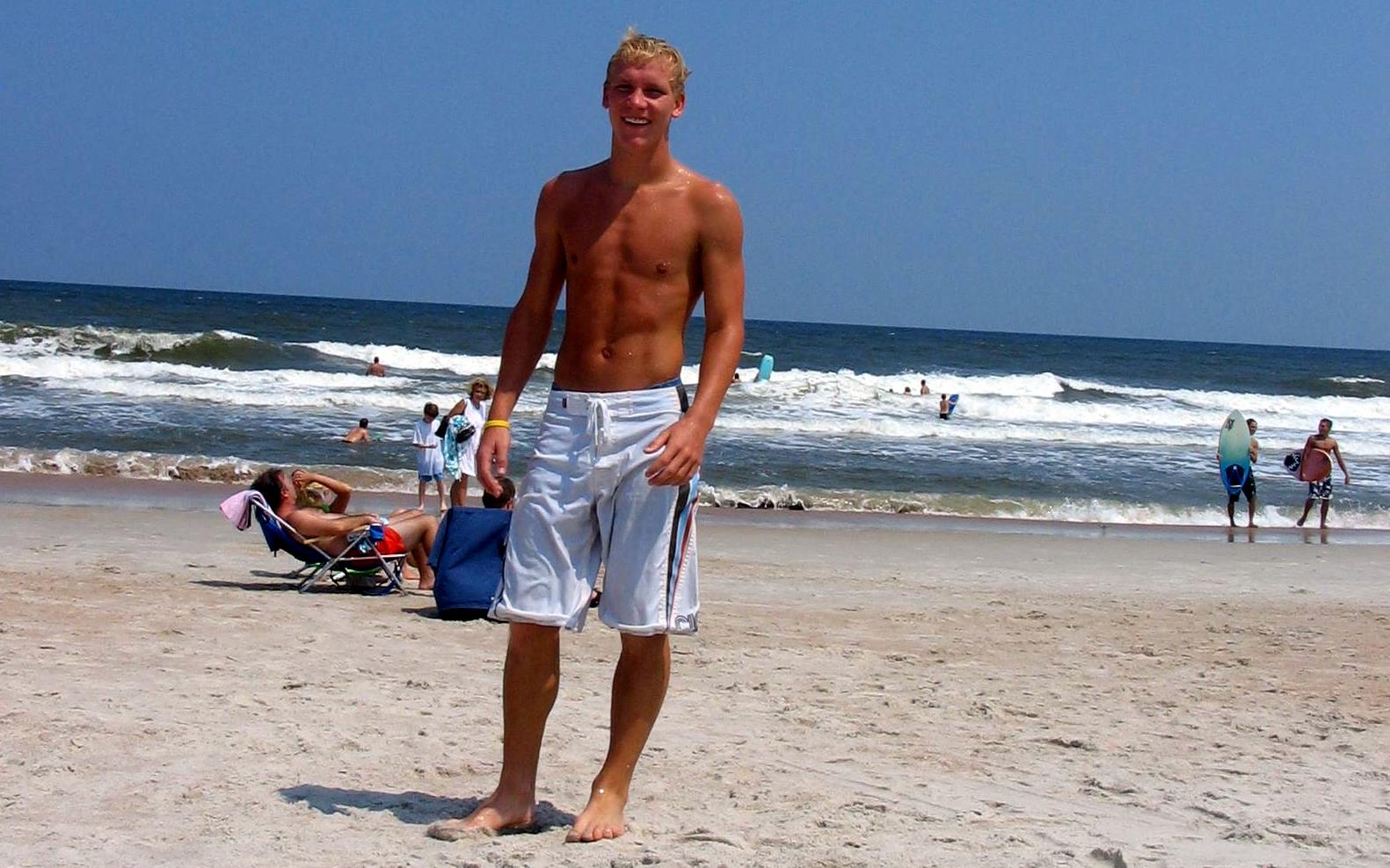 Flipflops and Boardies: Beach Blond