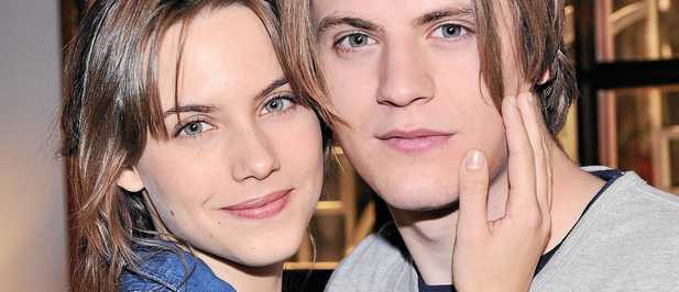 Esta noche a las 10: Serie: Ángel o Demonio