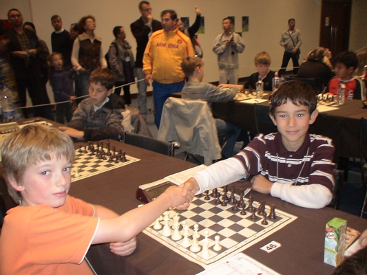 Canadian Youth Chess Team at WYCC 2010: Photos for rounds 9-11
